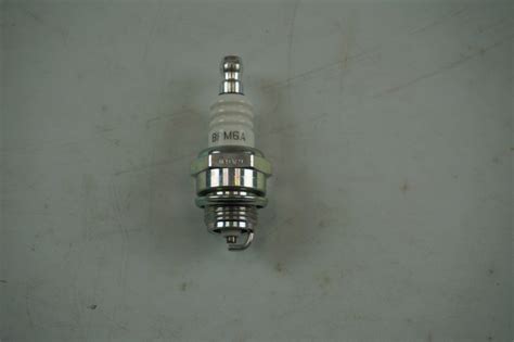NGK V POWER BPM6A SPARK PLUGS PACK OF 10 #7021 NOS | Factory OEM Parts