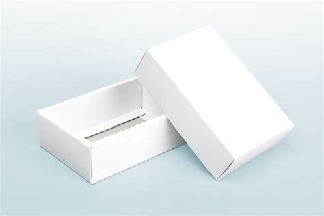 「組立式ギフト箱」と「貼箱」の違いとは？