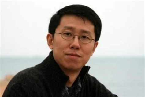 Scientists Boost Quantum Signals While Reducing Noise Current Science Daily