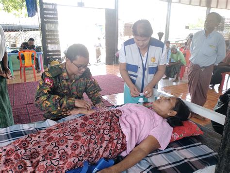 ပုဏ္ဏားကျွန်းမြို့၌ အနောက်ပိုင်းတိုင်း စစ်ဌာနချုပ်၊ နယ်လှည့်ဆေးကုသရေးအဖ