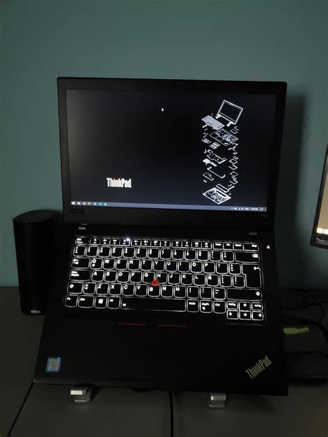 my first thinkpad has finally arrived it s a t480 came with 8gb ram