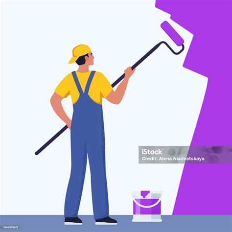 화가 남자는 롤러 브러시로 집 벽을 칠합니다 페인트 롤러와 페인트 캔을 사용하는 노동자 데코레이터 작업 인테리어 리노베이션