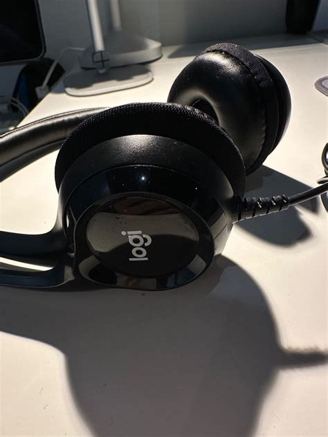 Logitech Headset USB Microphone Audio Headphones Headsets On Carousell