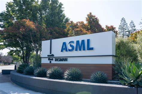 Asml Stocks Revenue Guidance Implications For The Ai Boom