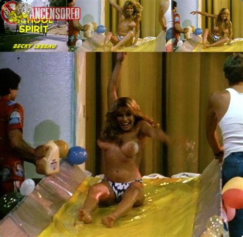 Becky Lebeau Nue Dans School Spirit