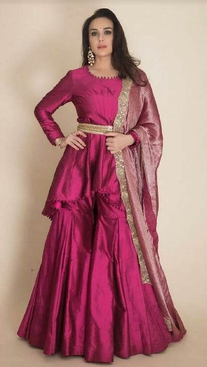 Preity Zinta Designer Dresses Bollywood Fashion K4 Fashion
