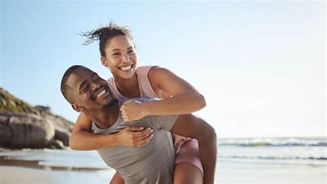 3 Powerful Secrets Of Couples With Incredibly Divine Love Anna Thea Yourtango