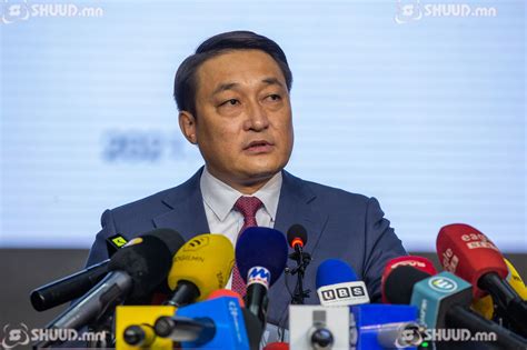 Д Амарбаясгалан Г Сайханбаярт ёсзүйн хариуцлага хүлээлгэж нэр дэвшигчээс эргүүлэн татаж байна