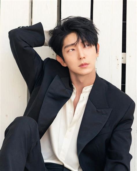 Lee Jun Ki Mắc Bệnh Ngôi Sao Sau Vai Diễn Giả Gái Nhưng Bỗng Thức Tỉnh Chỉ Vì 1 Câu Nói
