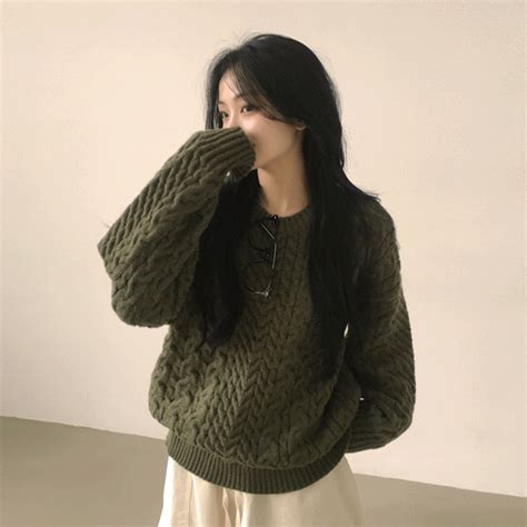 [러블리 아방핏] 여리함 가득 담은 도톰 기본 무지 라운드 꽈배기 루즈핏 울 긴팔니트 4color 에이블리