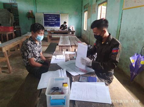 ရေဖြူမြို့နယ်၊မင်းသားကျေးရွာတွင် ပန်းခင်းစီမံချက်ဖြင့် နိုင်ငံသားစိစစ်ရေးကတ်နှင့် အိမ်ထောင