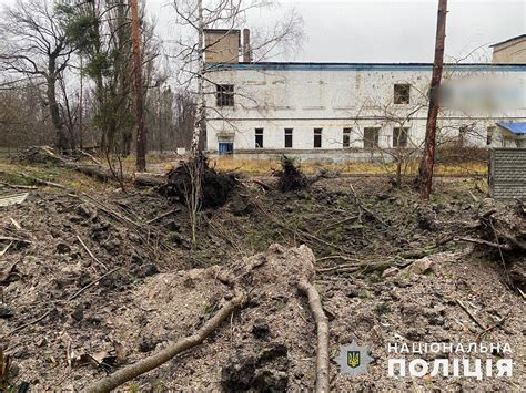 12 ударів по Донеччині поліція документує наслідки воєнної агресії росії За добу обстрілів