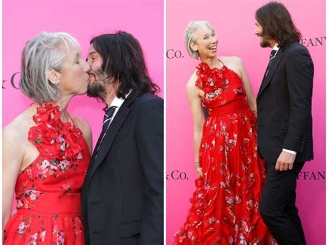 Keanu Reeves And Alexandra Grant Share An Unusual Kiss In Public World Stock Market