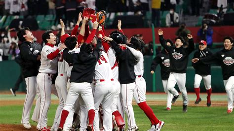 프로야구 Ssg 우승 일군 지도자 3명 수석 코치로 타 팀 이적 Sbs 뉴스