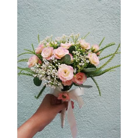 Bunga Tangan Bunga Ros Kecil2 Warna Krim Dan Pink Shopee Malaysia