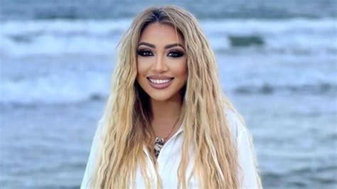 Софка пренебрегнала Роксана