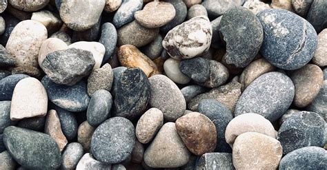 간 강 바위 거친 거친 질감 건설 경치 다양한 색상 돌 돌 질감 록 컬렉션 매끄러운 미네랄 바위 바위 패턴 배경 수직 쐈어 야외에서 오가닉