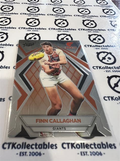 2024 Afl Footy Stars Luminous Base L71 Finn Callaghan Giants