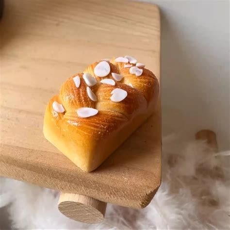 Cute Bread Keycaps Small Toasts Keycaps Personalized Esc Toast