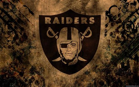 100 Raiders Wallpapers