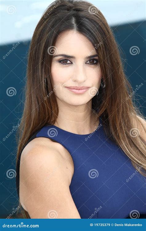 Penelope Cruz Young Hd Penelope Cruz Young 4k Wallpaperhd Celebrities