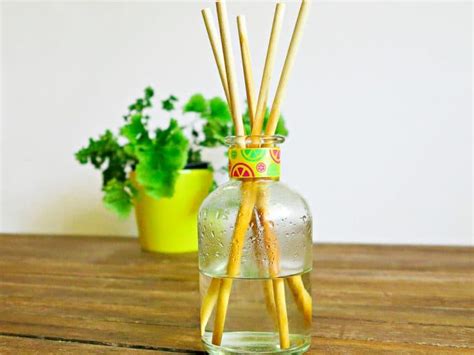 DIY Reed Diffuser For Less Than And In Less Than Mins