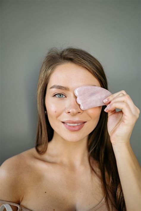 10 Best Gua Sha Facial Oils For Every Skin Type
