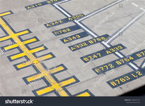 Aircraft Terminal Taxiroadtarmac Markings Various Different ภาพสต็อก