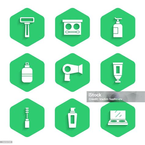 헤어 드라이어 샴푸 병 거울이 있는 메이크업 파우더 크림 로션 화장품 튜브 마스카라 브러쉬 향수 및 면도기 아이콘을 설정합니다 벡터 0명에 대한 스톡 벡터 아트 및 기타