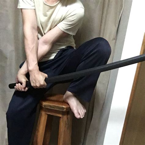 더쿠 여러가지 옷을 입고 포즈를 취한 사진을 올리는 사람들