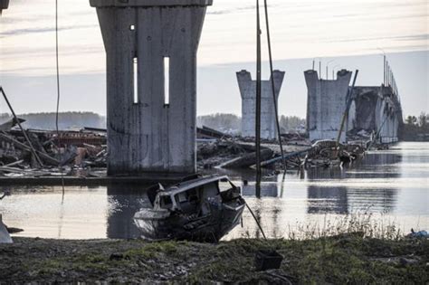 ဒုံးကျည်မှန်တဲ့ တံတားကြီး ပြင်ဖို့ သီတင်းပတ် အတော်ကြာ အချိန်ယူရမယ်လို့ ဇွန်လ ၂၂ရက် ညနေခင်း သတင