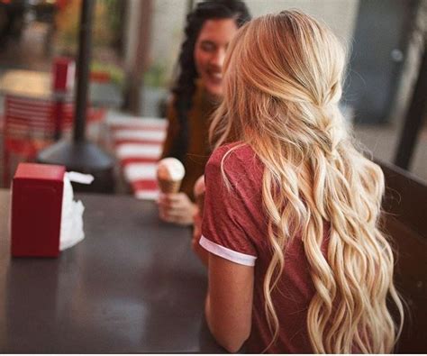 Pin By Elise Kirkland On Hair Barefoot Blonde Hair Hair Hair Styles