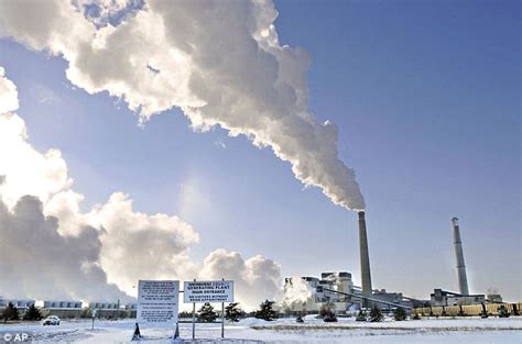 Epa Rules To Force All Power Plants To Slash Carbon Emissions By 30 Percent Daily Mail Online