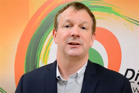 ‘want People To Own Their Own Data Signal And Whatsapp Co Founder Brian Acton