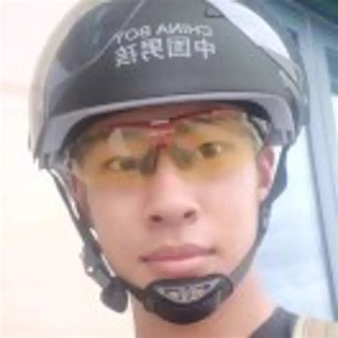 简约c 哲风壁纸