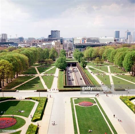 Cinquantenaire Arcade Photos And Premium High Res Pictures Getty Images
