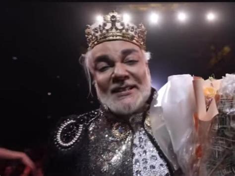 Создать мем киркоров розовая кофточка киркоров мем филипп киркоров ароян Картинки Meme