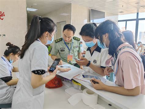 40名女青年参加抚州市2022年下半年征兵初检初审凤凰网江西凤凰网