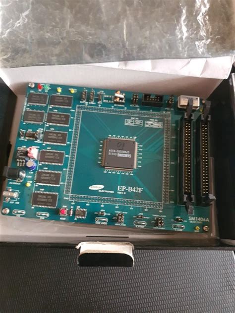 Cyclone Pro Programmer Usb 2 Protocol Analyzer And J Link Everything Else On Carousell