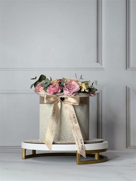 Торт Коробка с цветами Красивые торты Торт Цвет тортов