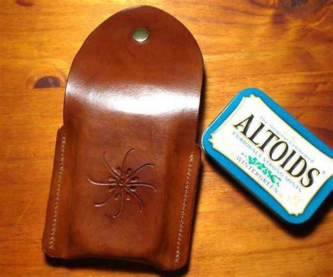 A Leather Altoids Tin Case 7 Steps Instructables