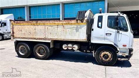 2012 Fuso Fighter 2427