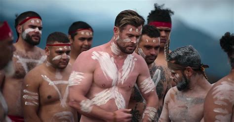 Auscaps Chris Hemsworth Shirtless In Limitless With Chris Hemsworth Memory