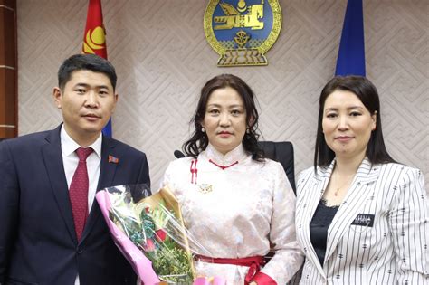 Баянгол ИТХ ШИЛДЭГ АРГА ЗҮЙЧ ЭРХЛЭГЧ НАР “АЛТАН ГАДАС” ОДОНГООР