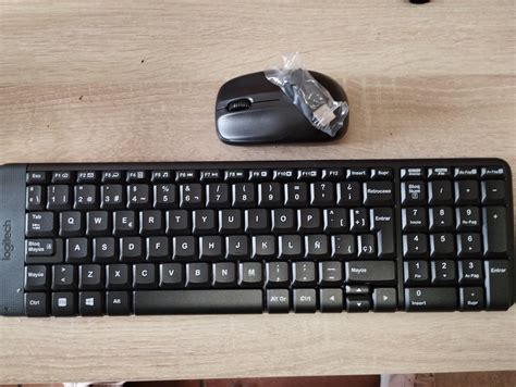 Ensemble Clavier Et Souris Sans Fil Logitech Mk Pccomponentes Fr