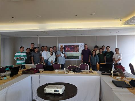 Cmu Professor Teaches Data Visualization Software In The Philippines Cmunow