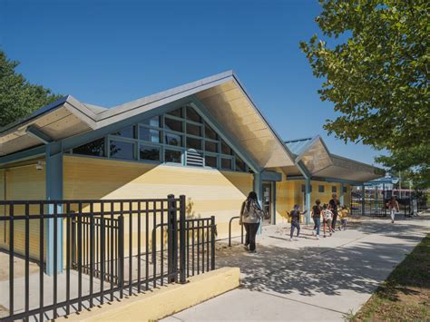Awardstar Ziehler Playground Is Dg