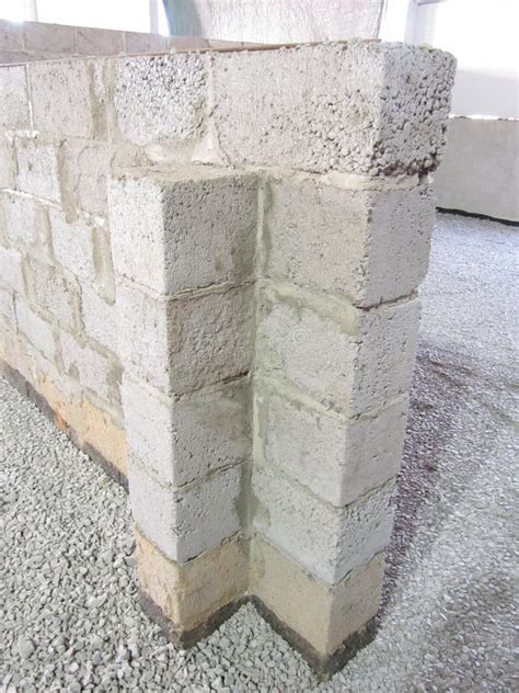 Laying Cinder Block Thickness Of The Floor Of The Stone On The