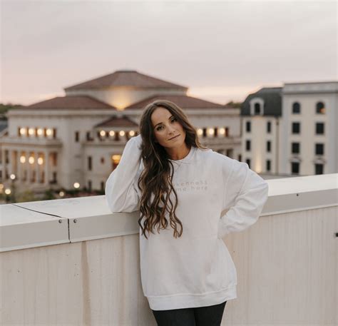 Breast Health Bombshells You Probably Didnt Know Jordan Lee Dooley