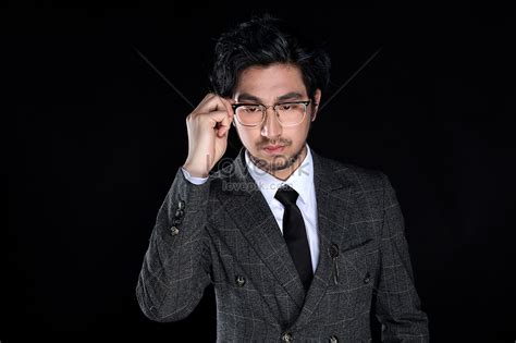 Business Male Uncle Image Thinking Action Picture And Hd Photos Free